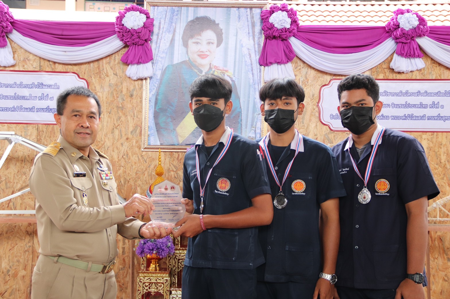 วิทยาลัยเทคนิคพัทลุงขอแสดงความยินดีกับแผนกวิชาช่างก่อสร้าง-โยธา ...