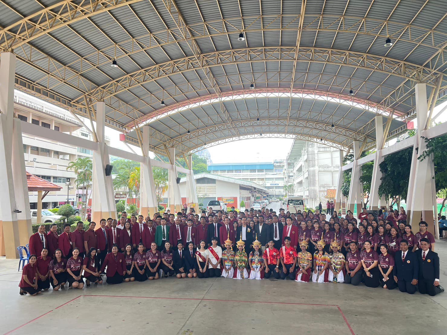 ว่าที่ร้อยตรี ดร.ธนุ วงษ์จินดา เลขาธิการคณะกรรมการการอาชีวศึกษา ตรวจ ...