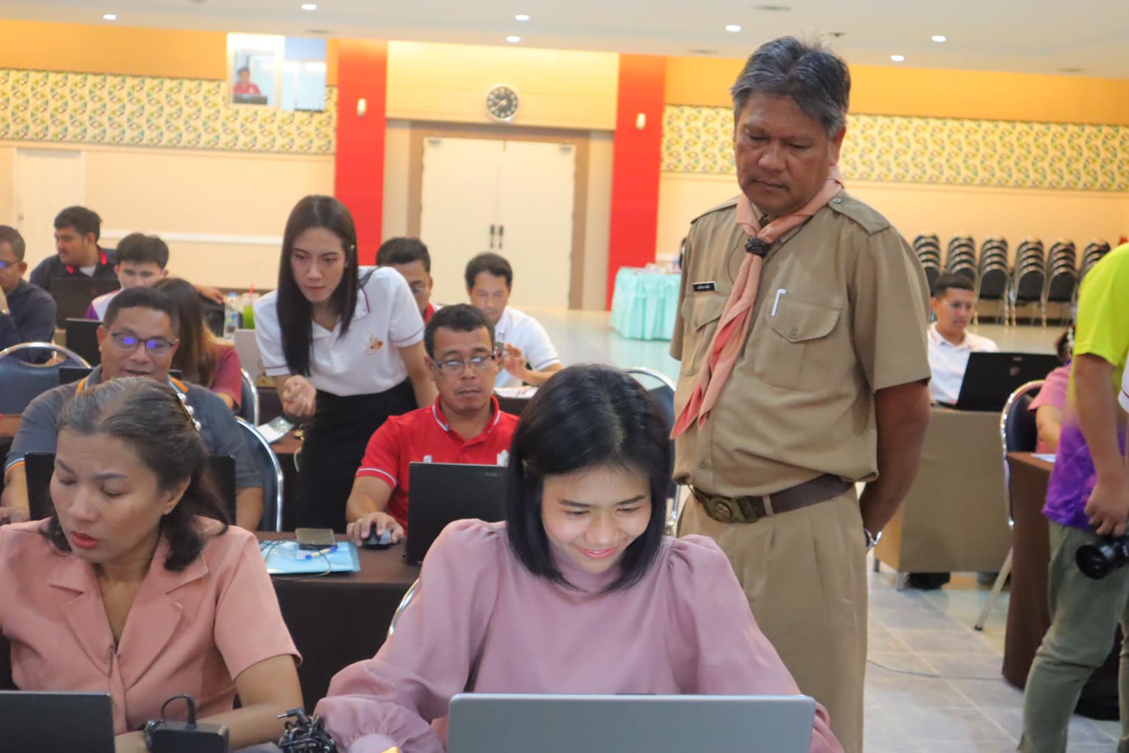 โครงการพัฒนาทักษะและศักยภาพการจัดการเรียนการสอนของครูผู้สอน”อบรมสร้าง ...